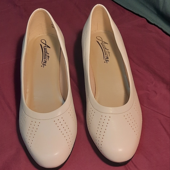 Auditions | Shoes | Auditions White Womens Dress Shoes | Poshmark